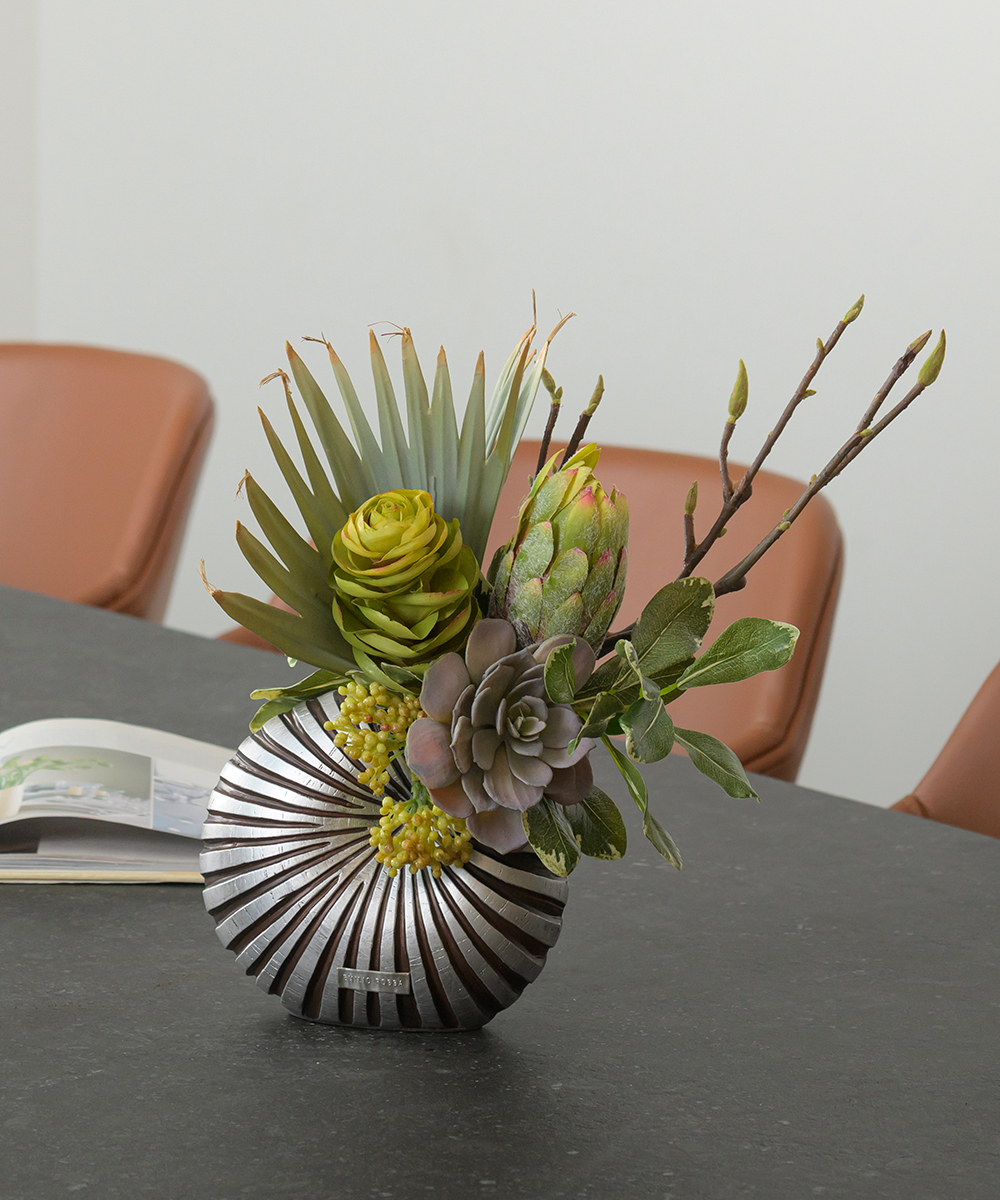 エミリオロバ | EMILIO ROBBA